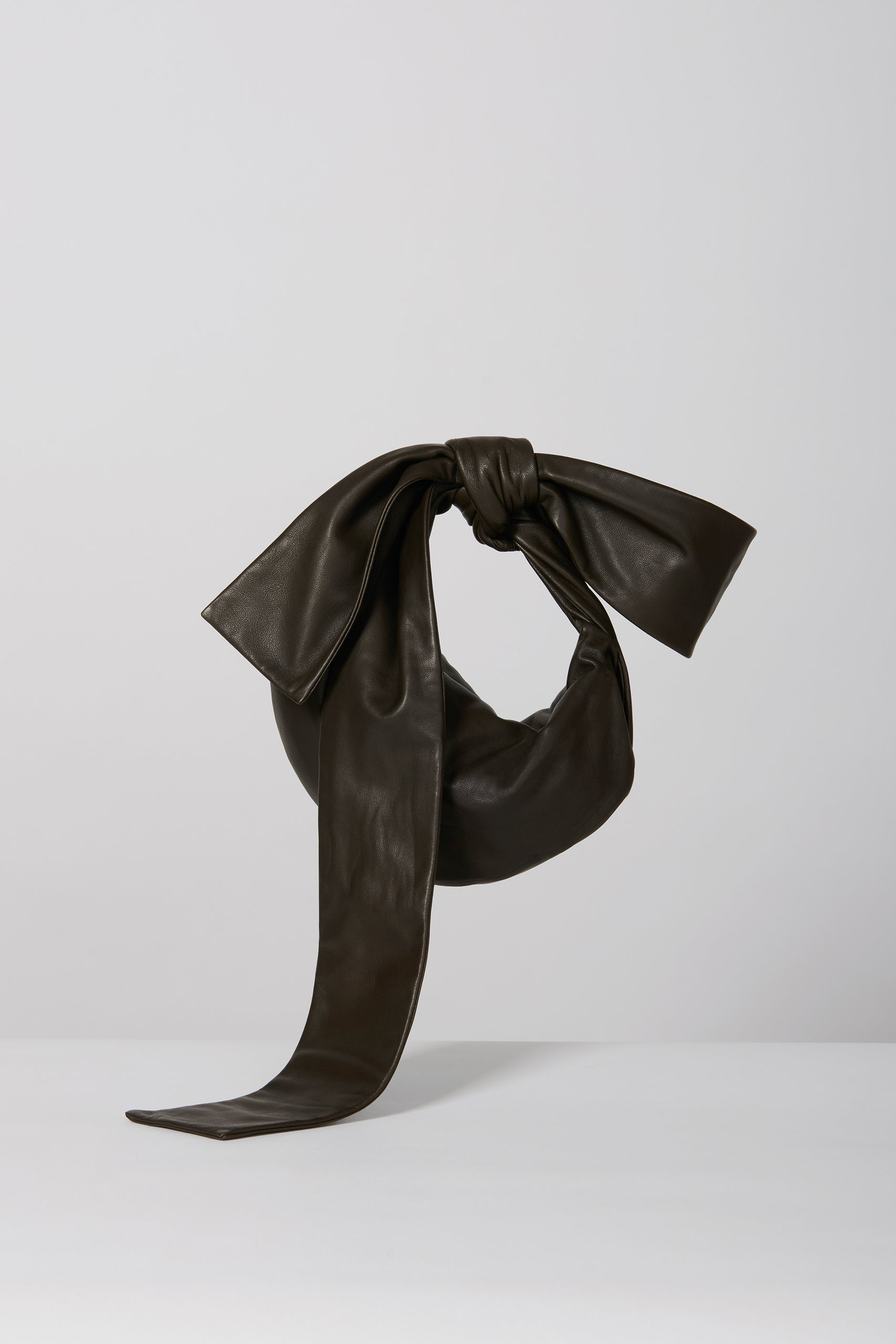 THE OPERA BOW Bag — Petar Petrov