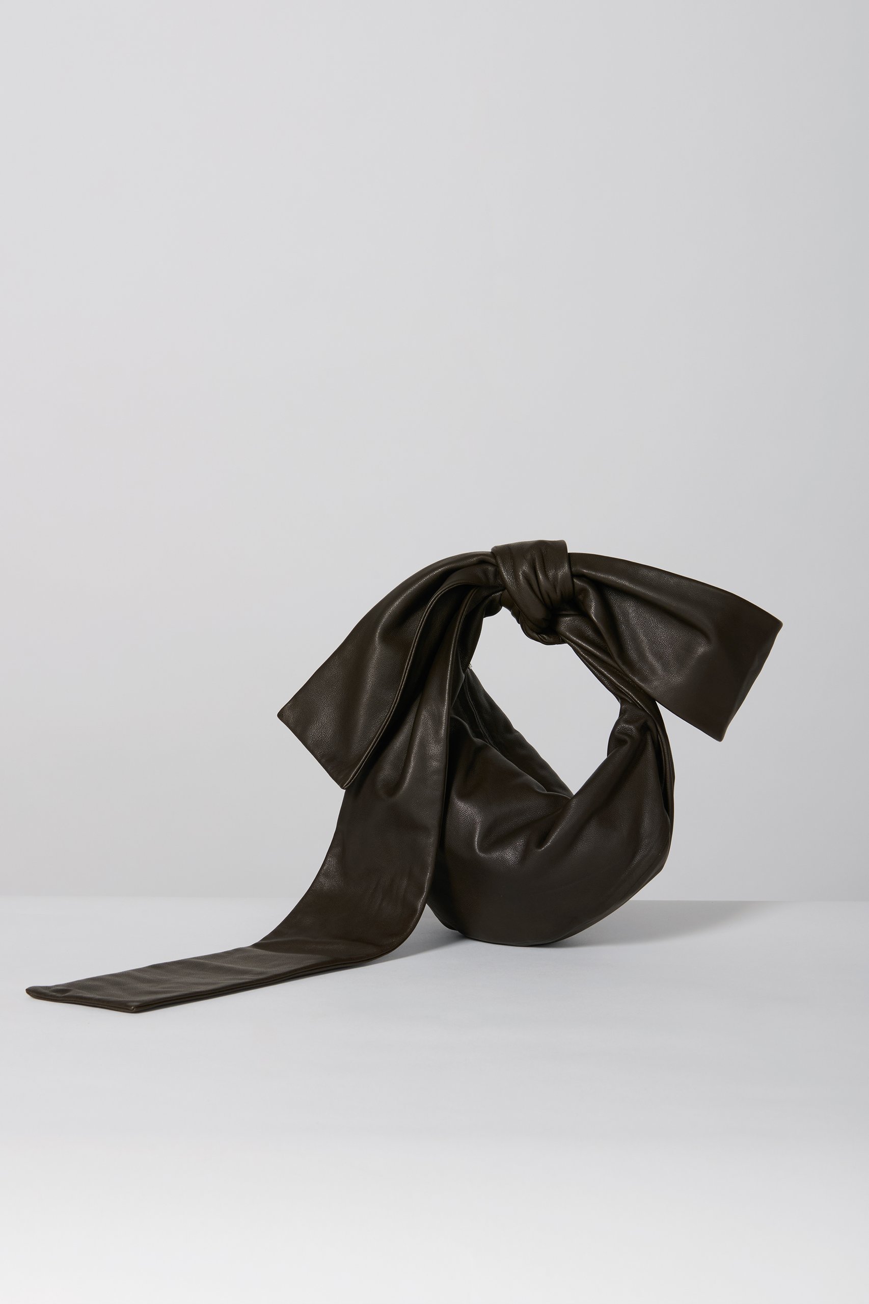 THE OPERA BOW Bag — Petar Petrov